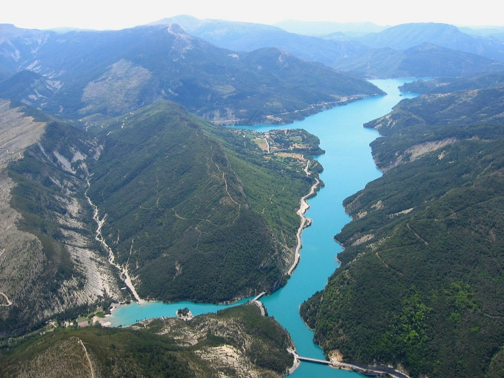Lac De Castillon – Grand Lac Public – Alpes De Haute-Provence (04 ...