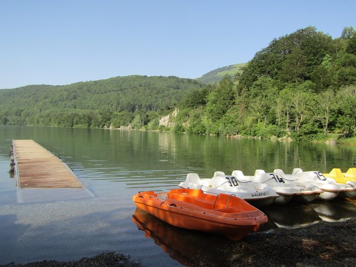 Lac De Laffrey - Grand Lac Public - Isère (38) | Colinmaire.net