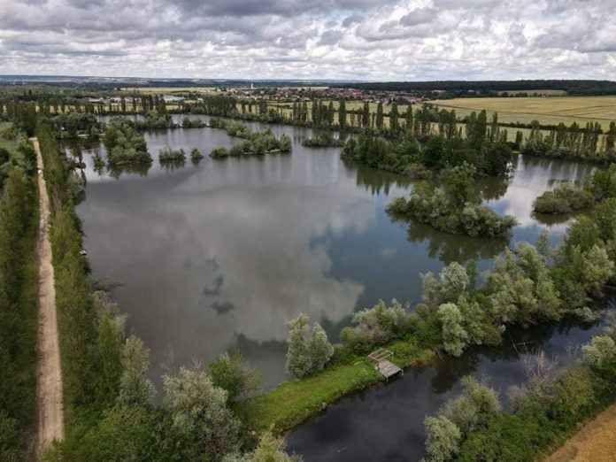 Etang Carpox'R - CarpaSens - Lac Privé - Yonne (89) | Colinmaire.net
